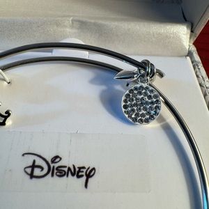 Disney | Jewelry | Disney Princess Bangle With Tiara Heart And Sparkle ...